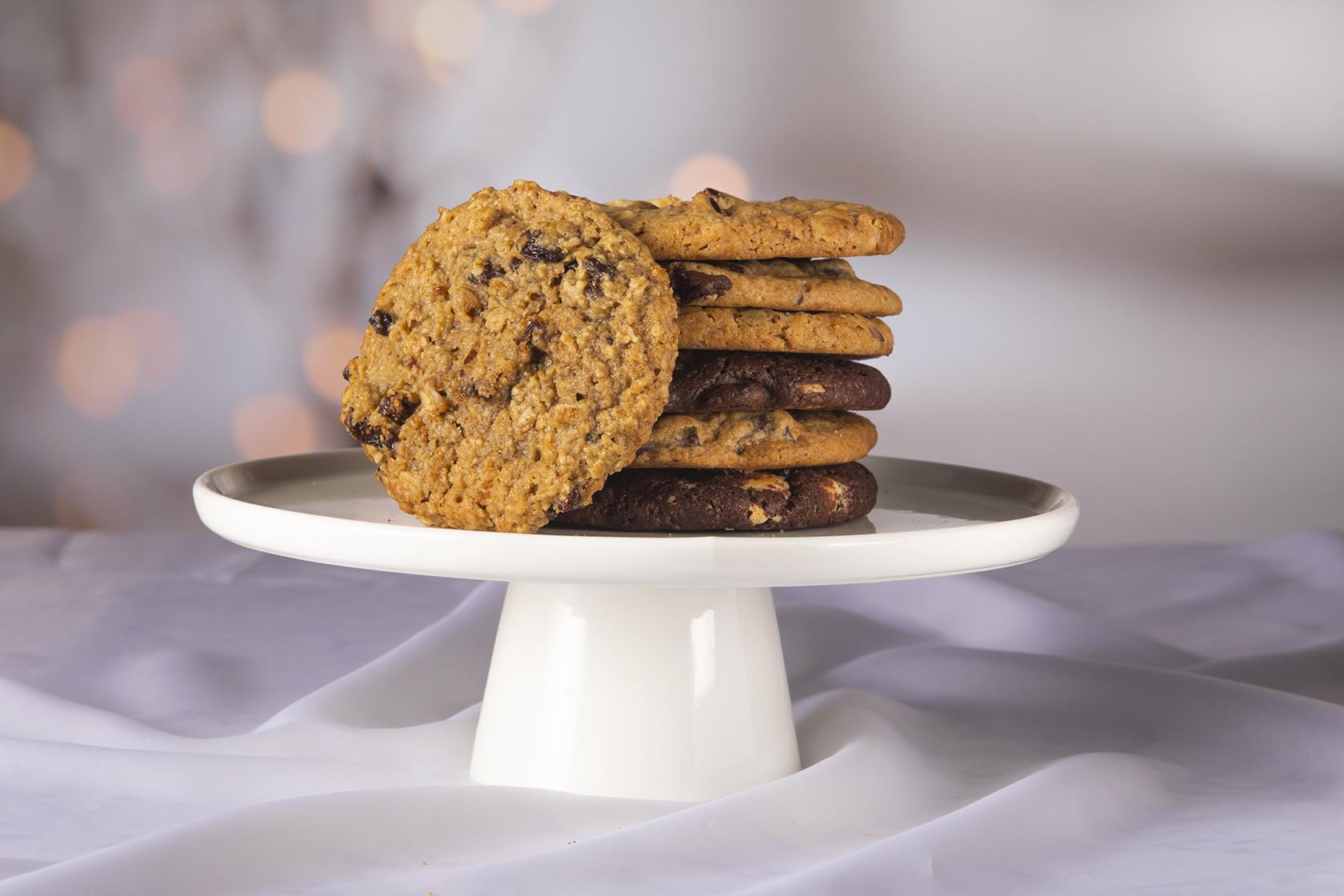 Attention Cookie Addicts: Mariah Carey starts her own cookie line ...