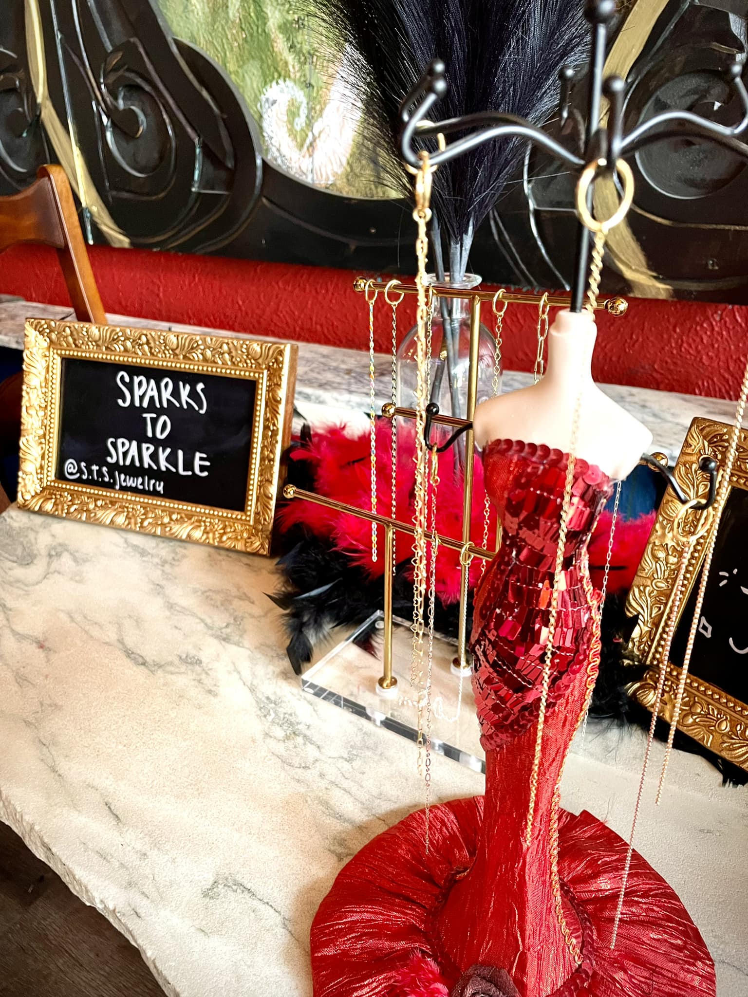 Take A Walk On The Wild Side At This Omaha Cafe | Beyondish